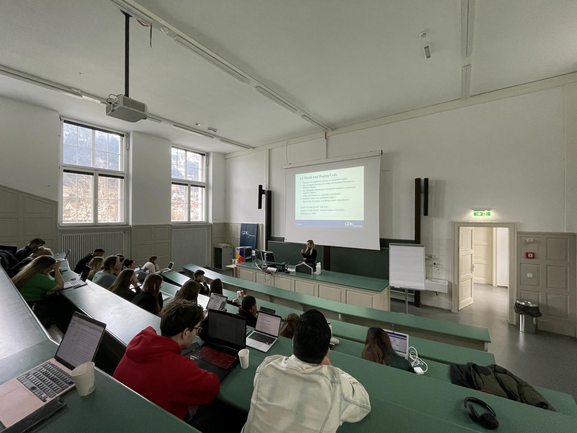 Laura Neururer-Blum bei Winter ELSA Law School - GPK Pegger Kofler ...